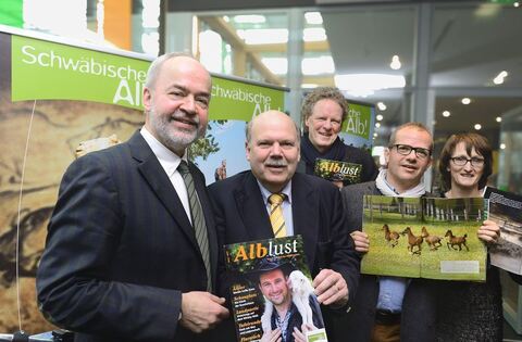 Neues »Alblust«-Magazin auf der CMT vorgestellt - Events - Reutlinger ...