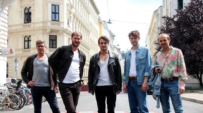 Keyboarder von Wanda stirbt kurz vor Albumveröffentlichung - Events ...