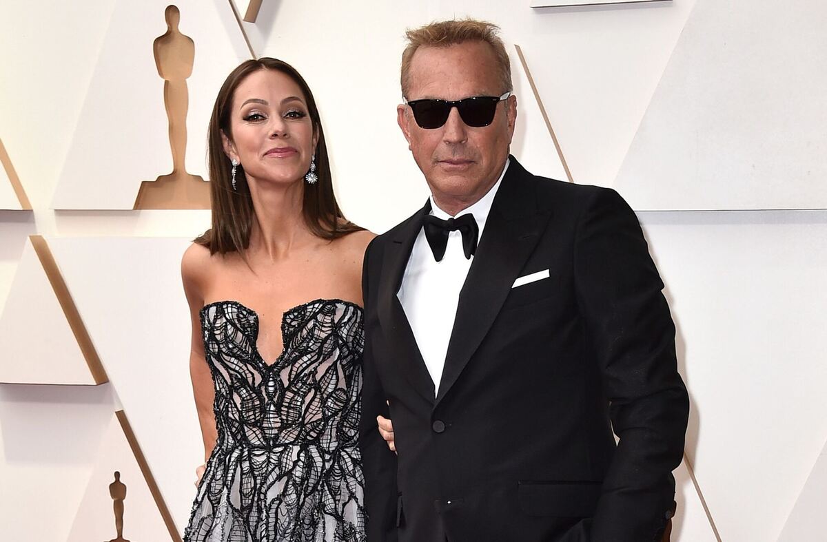 Kevin Costner und Ehefrau Christine reichen Scheidung ein - Events ...