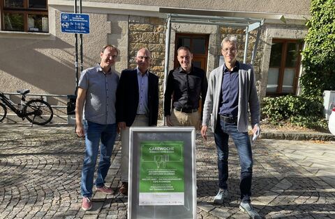 Eninger „Carewoche“ soll erkunden: Wie kann eine sorgende Gemeinschaft ...