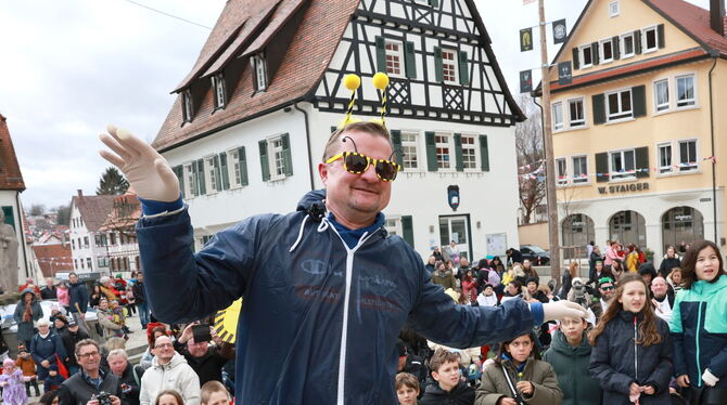 Rathausstürme: So lief das närrische Treiben in Eningen, Lichtenstein und Pfullingen - Events ...