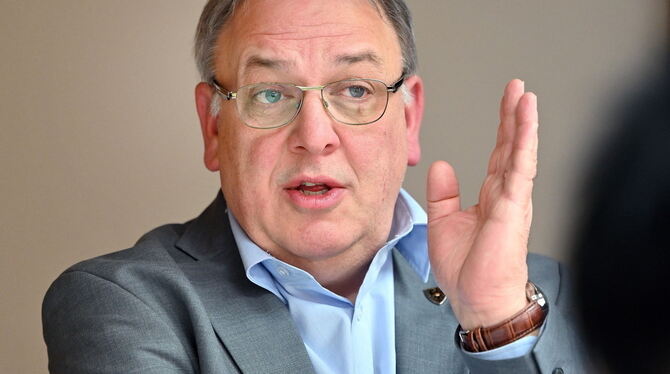 Neutral oder klare Kante? Drahtseilakt für Reutlingens OB Keck - Events ...