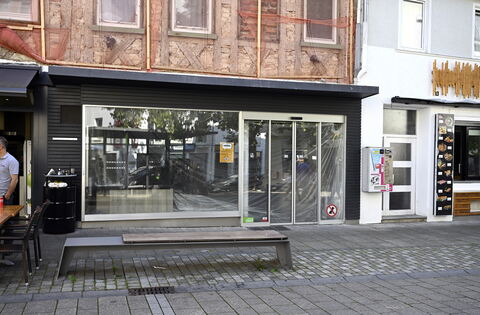 Was wird aus der Zeeb-Filiale am Reutlinger Albtorplatz? - Events ...