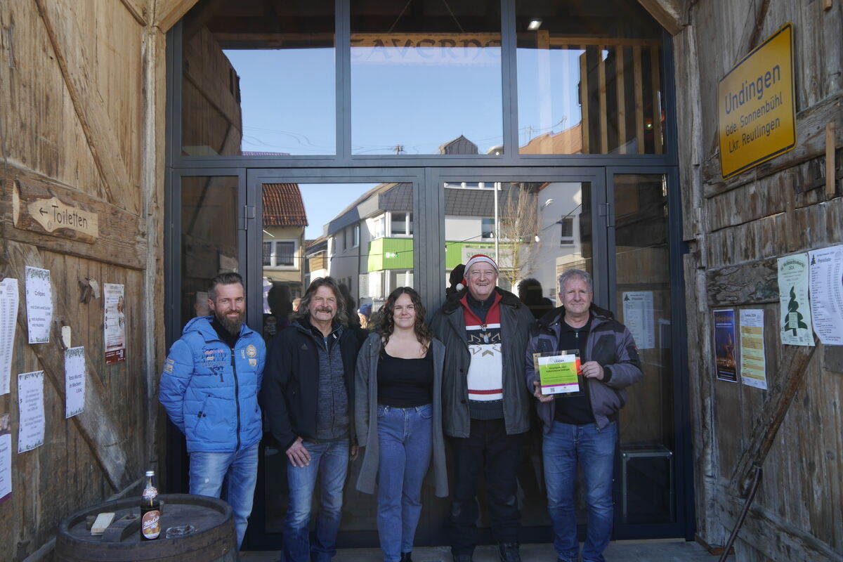 Undingen hat jetzt ein neues altes Tor für seine Zehntscheuer - Events ...