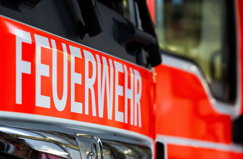 Neuer Rüstwagen für die Pfullinger Feuerwehr - Events - Reutlinger ...